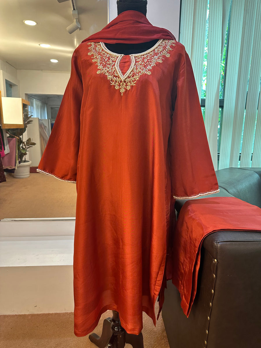 Rust handwork suit pbks515 – Pastau