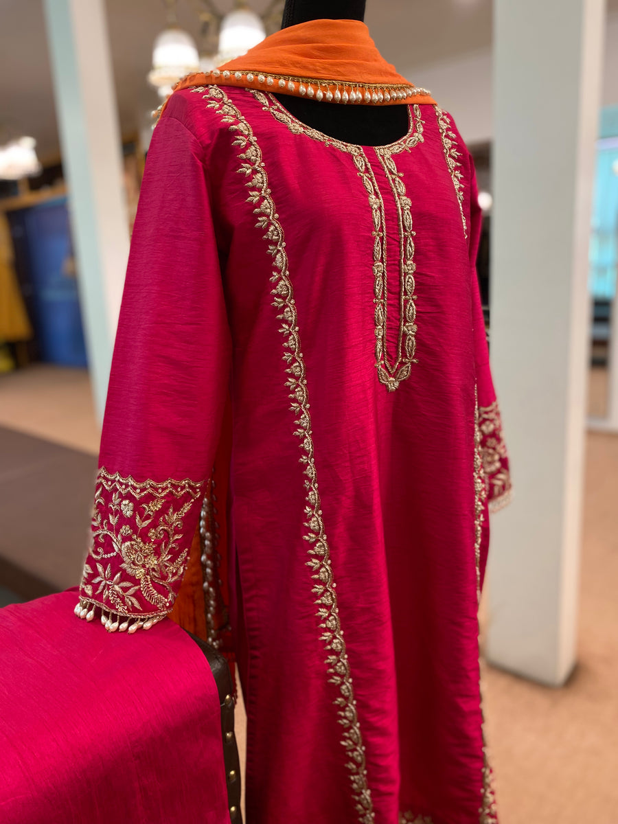 Hand embroidered Suit 3pc stitched – Pastau